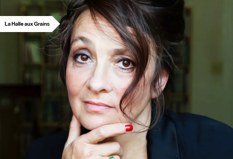 Catherine Ringer présente « L’érotisme de vivre » à la Halle aux Grains ...